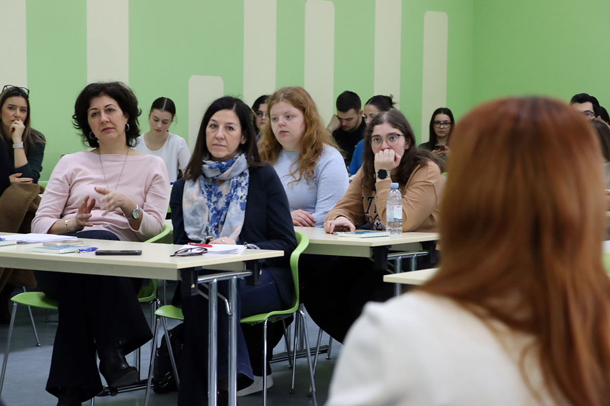 Bivši studenti EFOS-a podijelili priče o svojim poslovnim počecima na ...